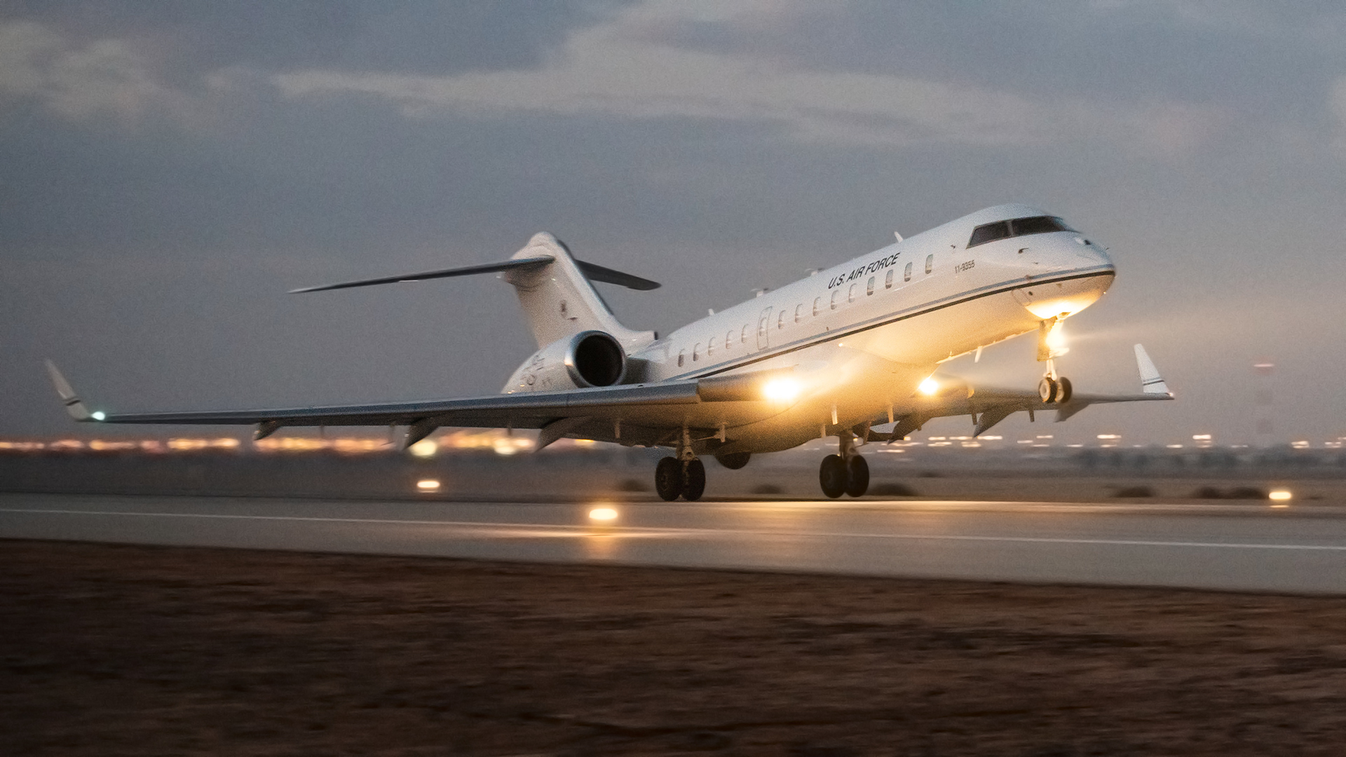 Air Force's Prized BACN Networking Jets Now Operating Over The ...