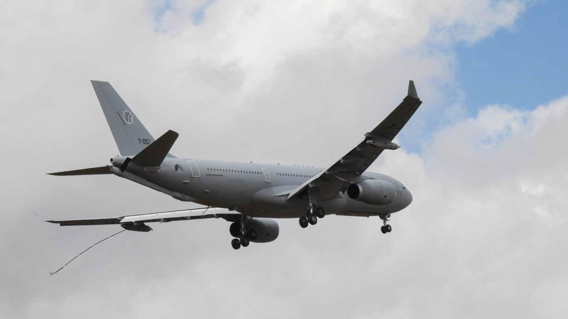 Watch This NATO Tanker Make A Landing With A Dangling Refueling Hose