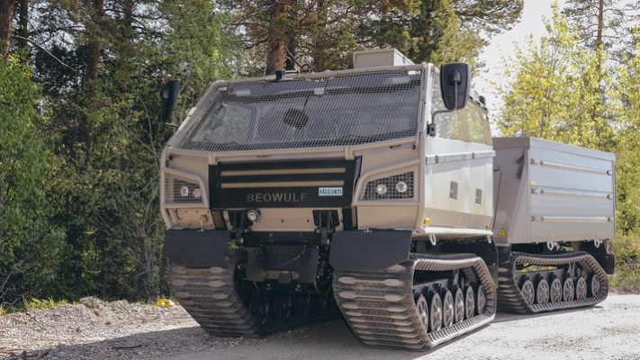 Behold Beowulf, The U.S. Army's New Tracked Arctic Troop Carrier