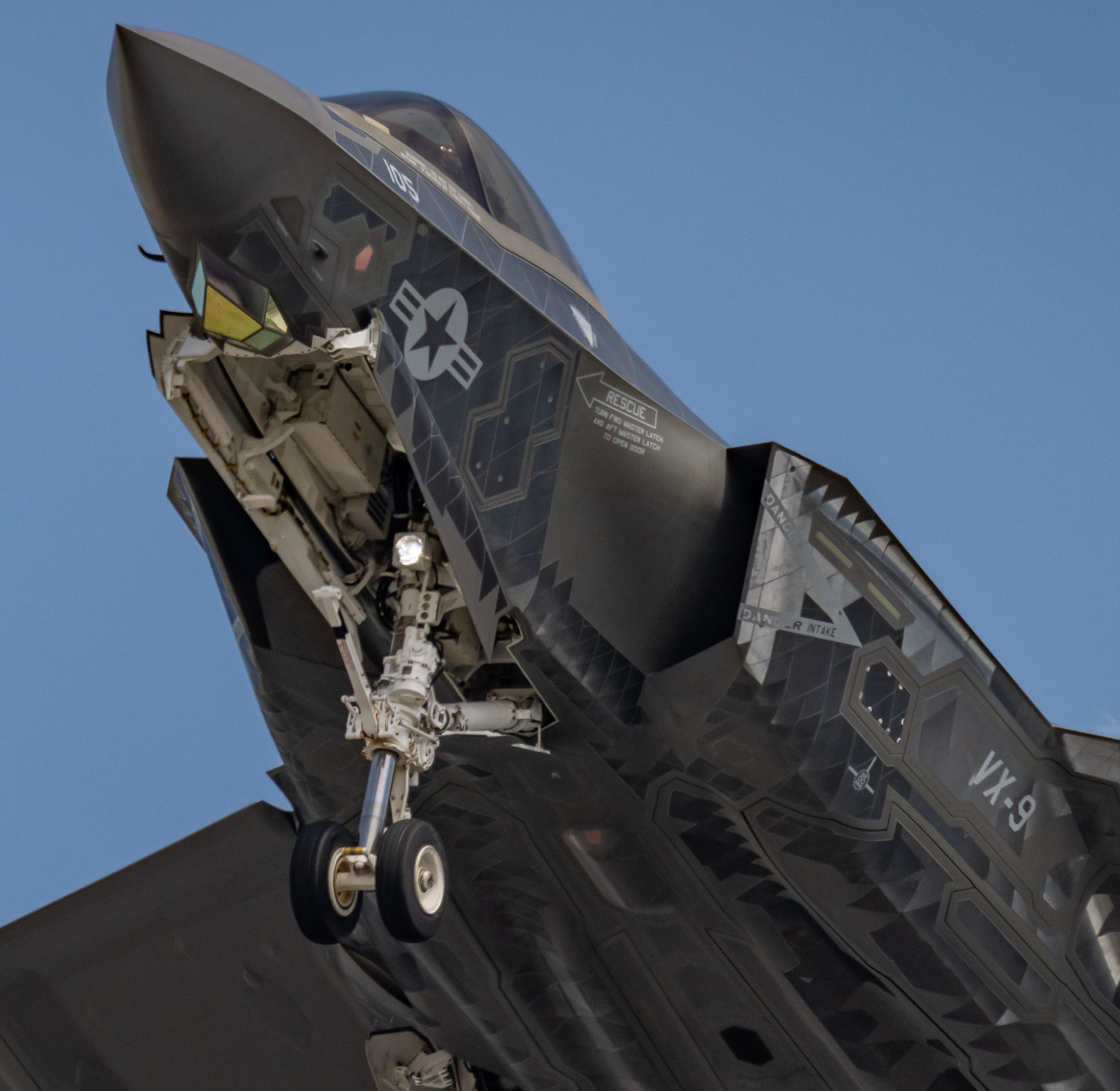 Navy F-35C Surfaces Wearing New Mirror-Like Skin (Updated)