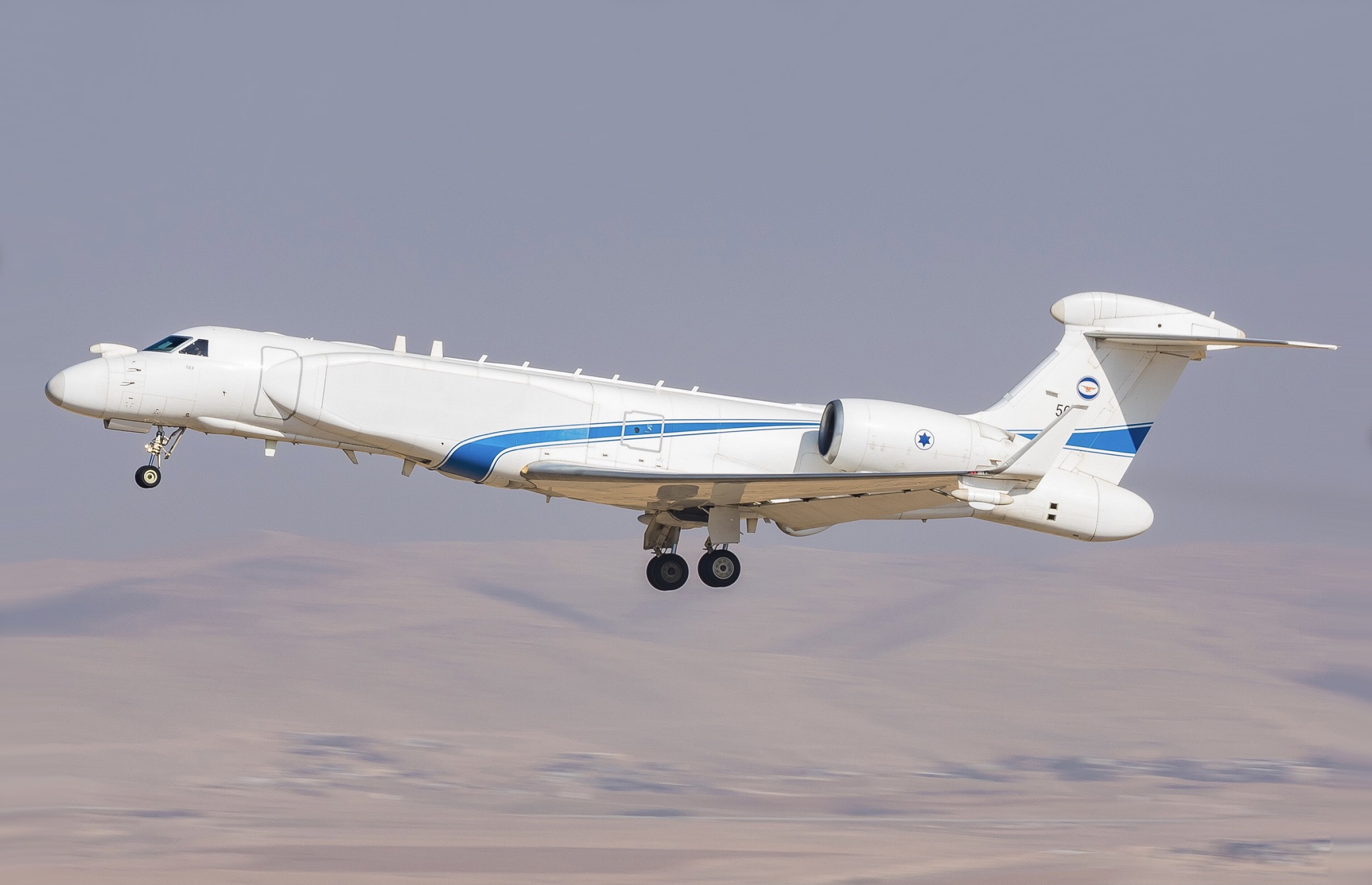 Officer Explains What New EC-37 Electronic Warfare Jets Can Do, Warns ...