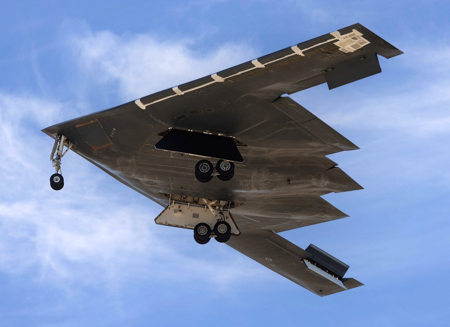 Damaged B-2 Returns To Palmdale For Repairs A Year After Landing Mishap