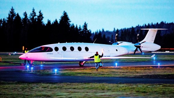 Electric Commuter Aircraft 'Alice' Has Flown For The First Time