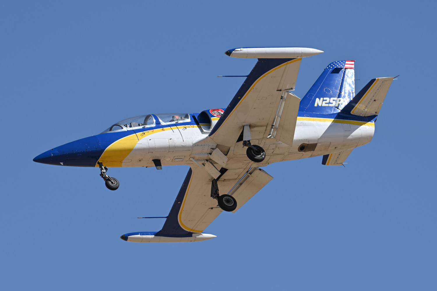 Intriguing 'Shark With Frickin' Laser Beam' Art Appears On Exotic Test Jet