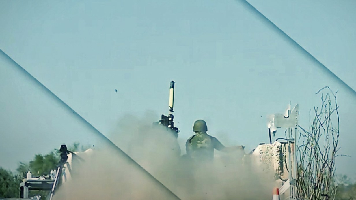 The Army Is Now Firing Stinger Missiles From A Javelin Launcher