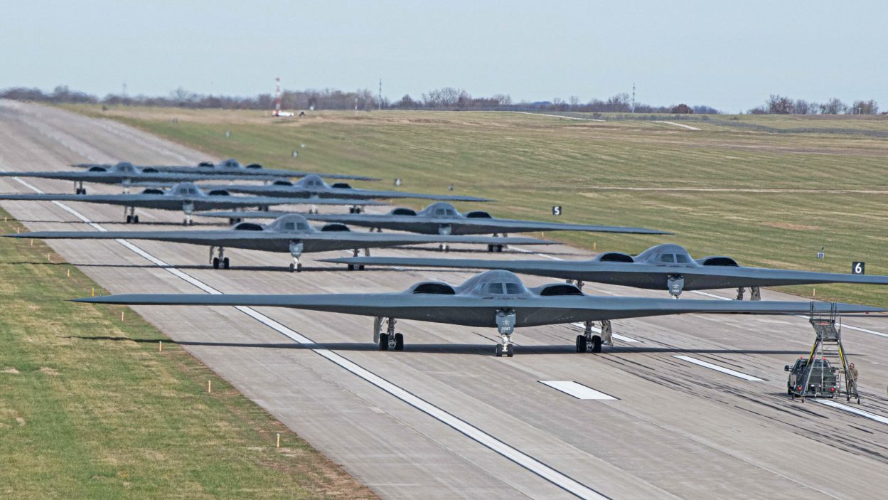 Behold 40% Of B-2 Bomber Fleet Executing An ‘Elephant Walk’