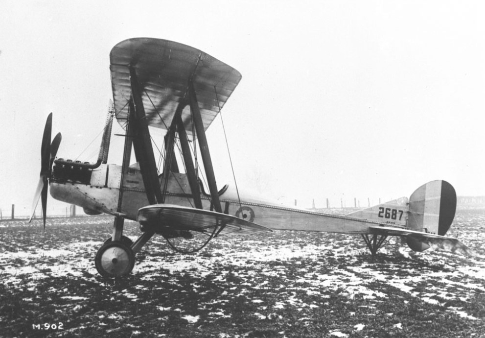 WWI Aircrews Trained In These Moving Cockpits On Rails To Learn Aerial ...