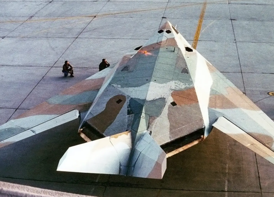 F-22 Test Pilot Details The Raptor’s Incredible Speed