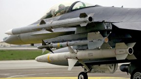 First AIM-120 AMRAAM And U.S. F-16 Kill Happened 30 Years Ago