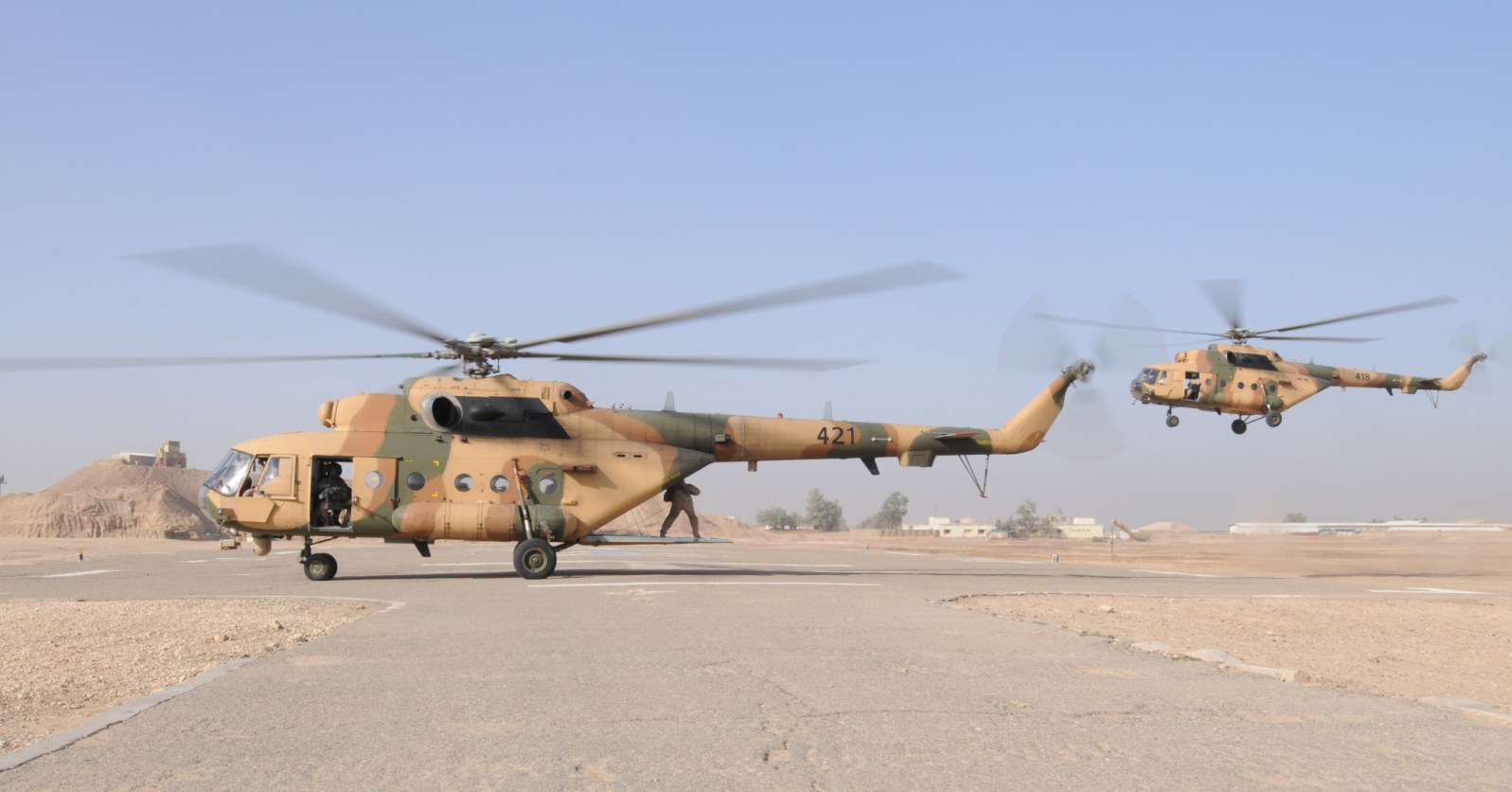 Iraq Wants To Ditch Russian Mi-17s For U.S. Helicopters Over Ukraine ...