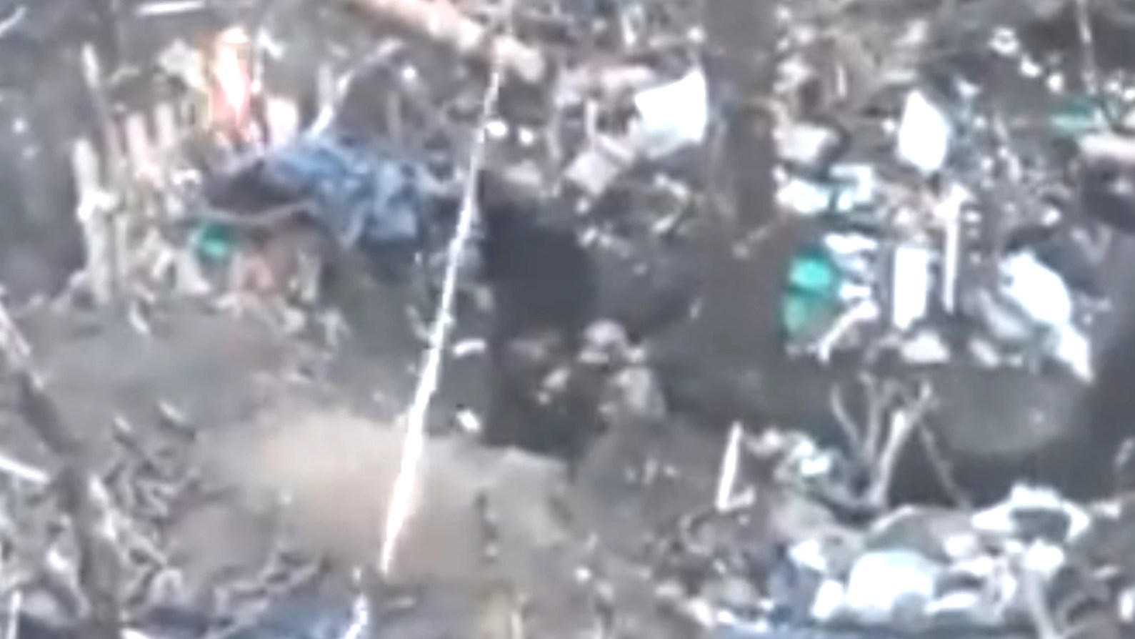 Incredible Video Of Soldier In Ukrainian Trench Totally Unfazed By ...