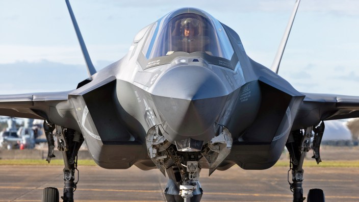 New Electronic Warfare Suite Top Feature Of F-35 Block 4, Air Combat ...