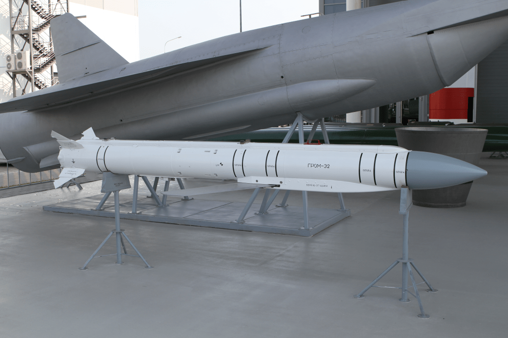 Our Best Look At Russia’s Kh-38 Missile Now Being Used In Ukraine