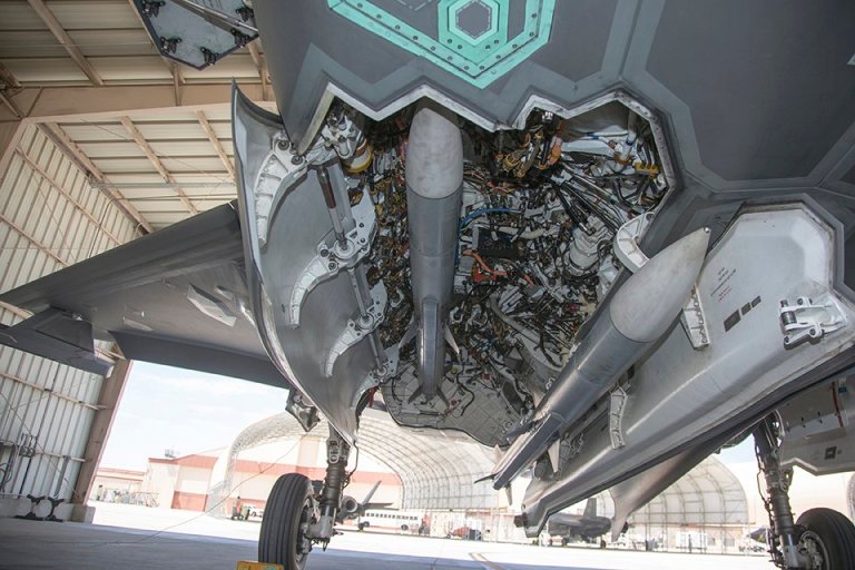 F-35 Closer To Carrying Six AIM-120 Missiles Internally