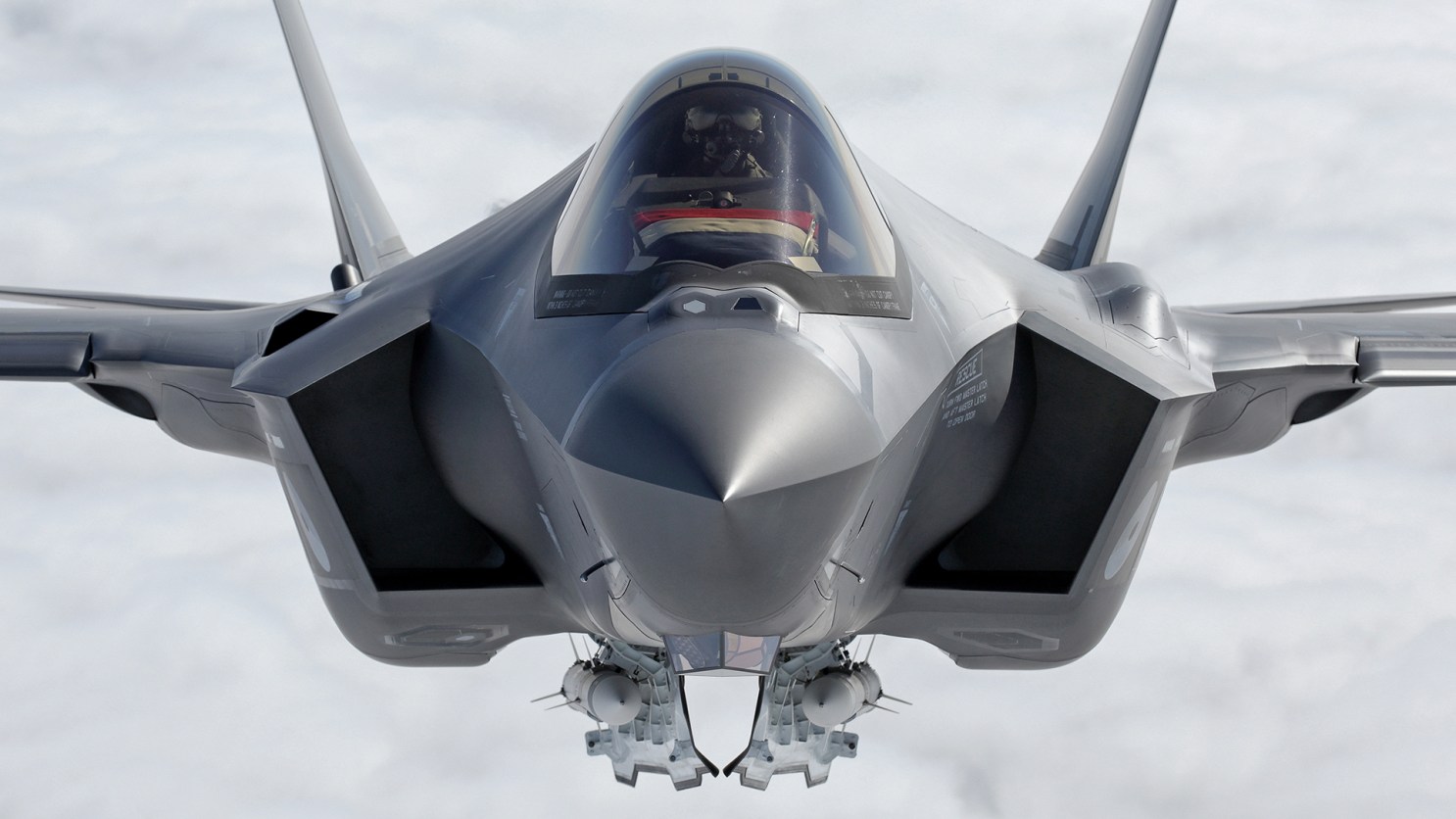 F-35 Closer To Carrying Six AIM-120 Missiles Internally