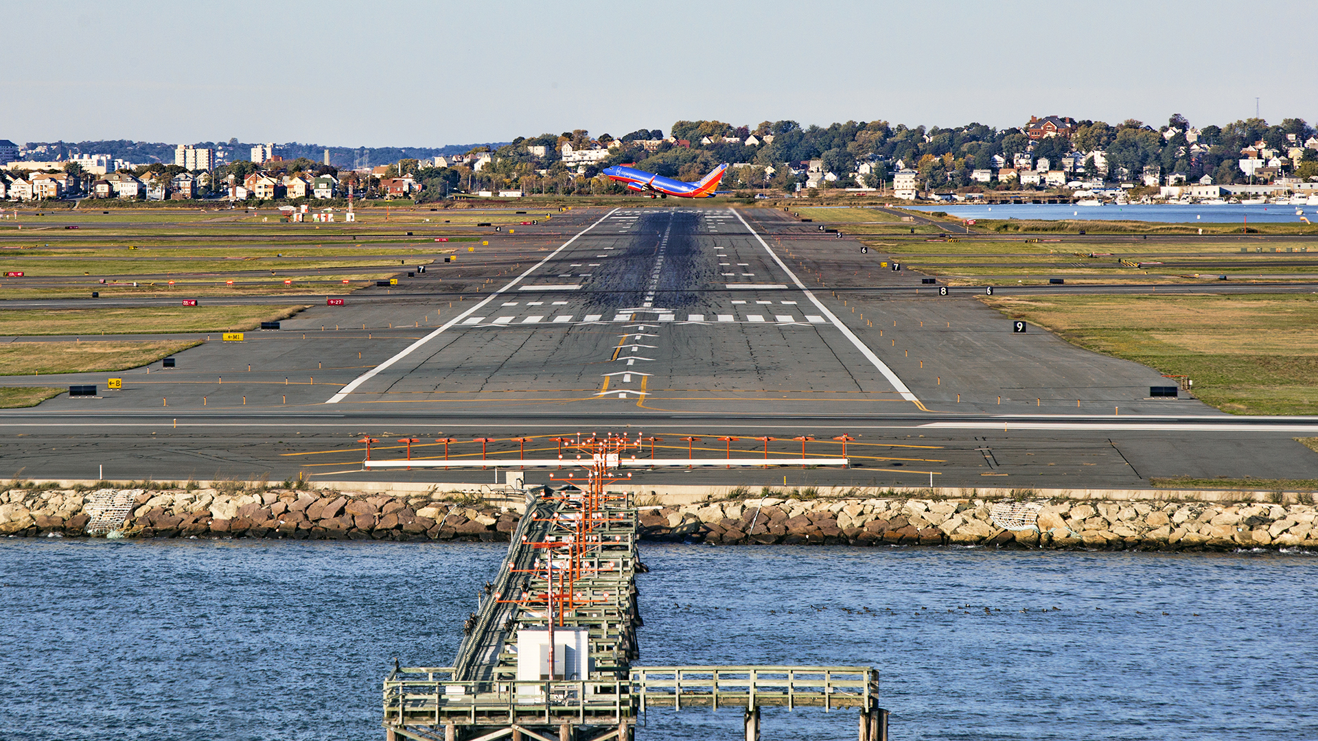 Boston's Airport Has A Runway Where Big Boats Can Block A Plane's Approach