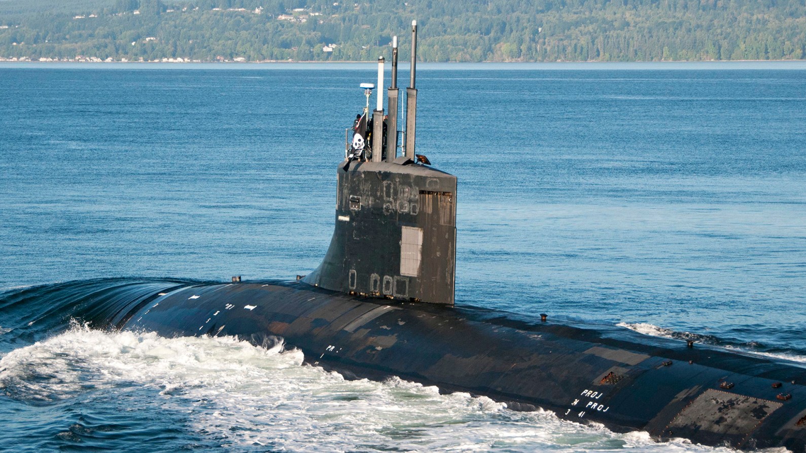 The Oddly Shaped USS Grayback Was A Cold War Submarine Like No Other