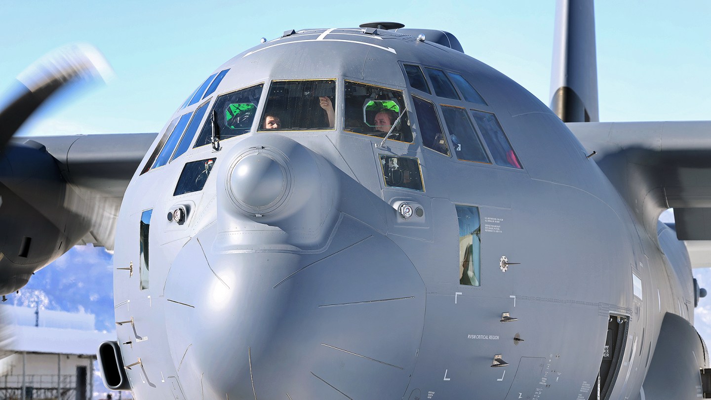 Check Out The Crazy Radar That Lies Beneath The MC-130H Combat Talon II ...