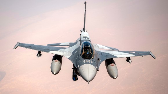 F-16s Delivered To Ukraine With Advanced Countermeasure Pods For Self ...