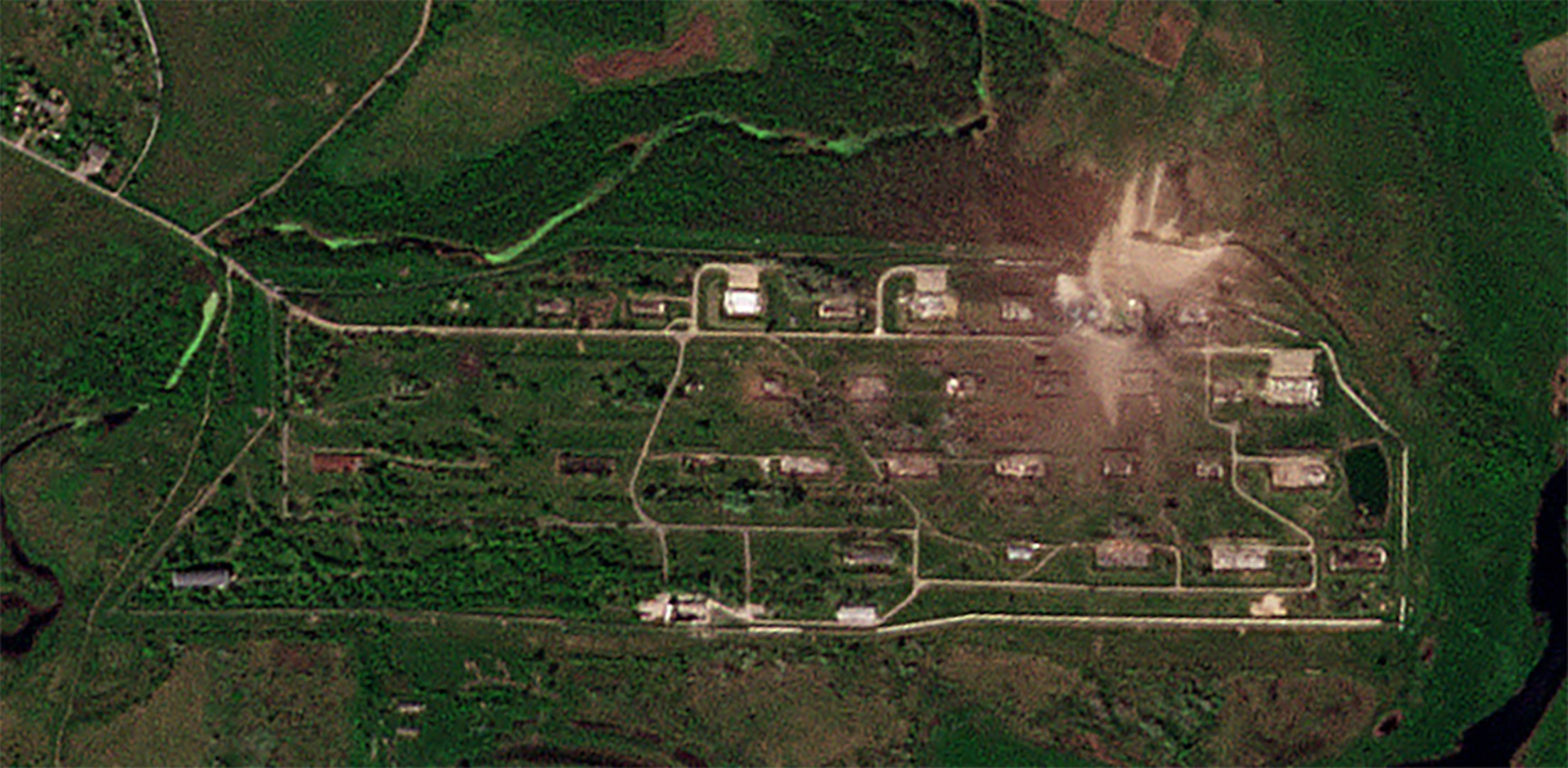 Incredible Destruction Seen At Ukrainian Rocket Storage Site That ...