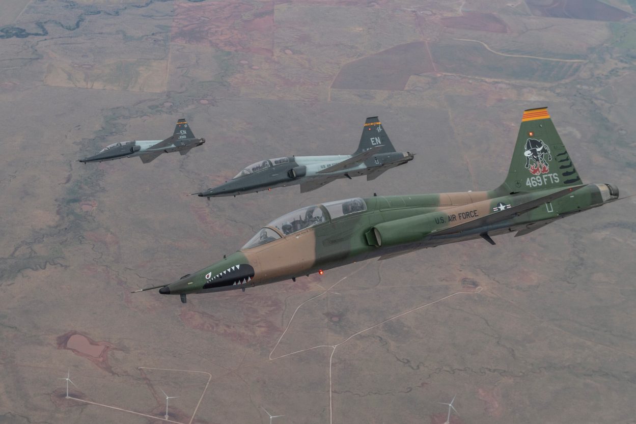 T-7A Red Hawk Completes Taxi Tests Ahead Of First Flight