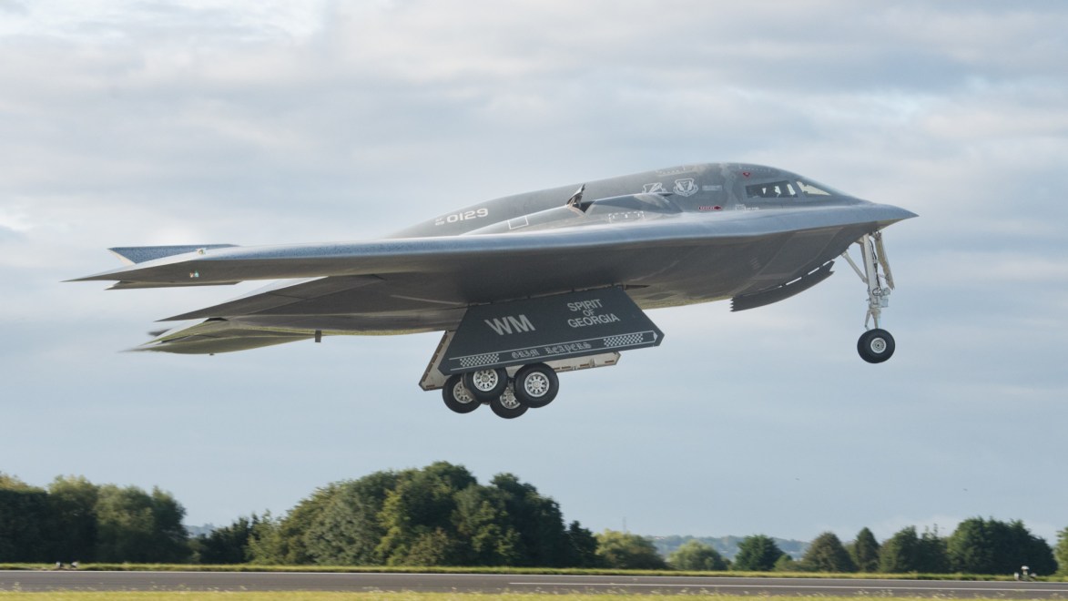 B-2 Spirits Return To The Sky After Six Month Grounding