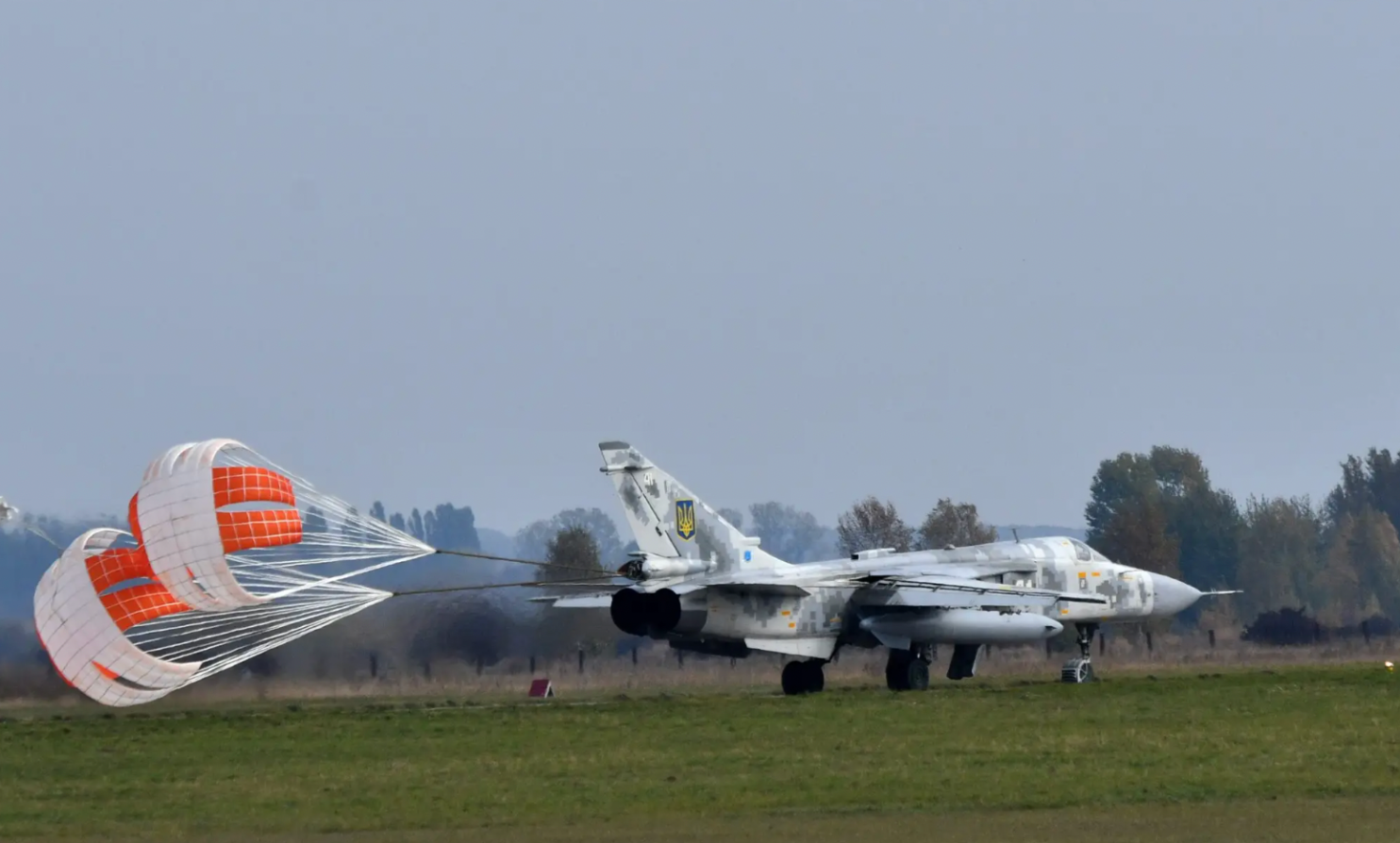 Su-24 Fencer Is Ukraine's Storm Shadow Missile Carrier