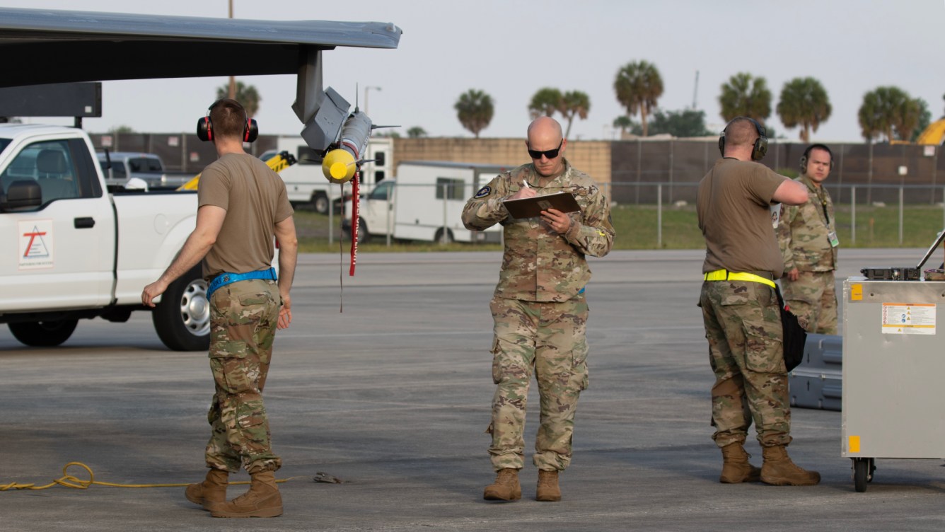 Pushing Air-to-Air Missiles To Their Limits At Combat Archer