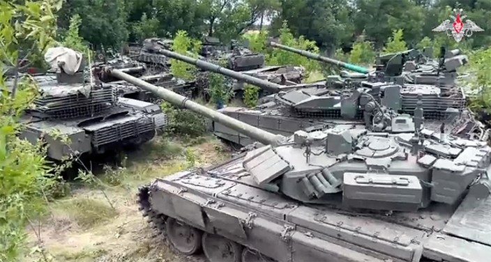 Wagner Turns Over 2,000 Heavy Weapons Including Tanks, SAM Systems