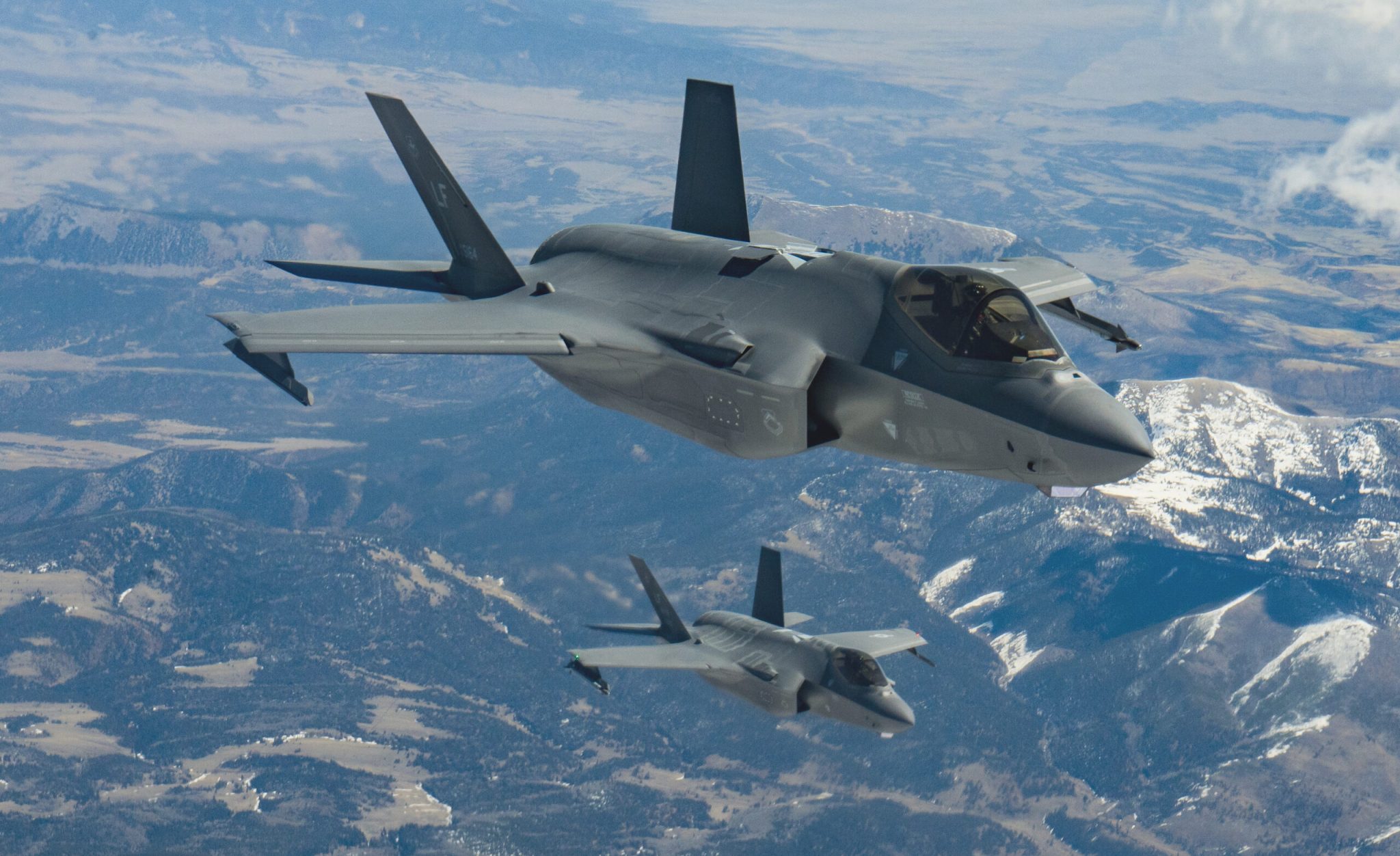 Pilots Are Seeing Some Very Strange Things In Arizona's Military ...