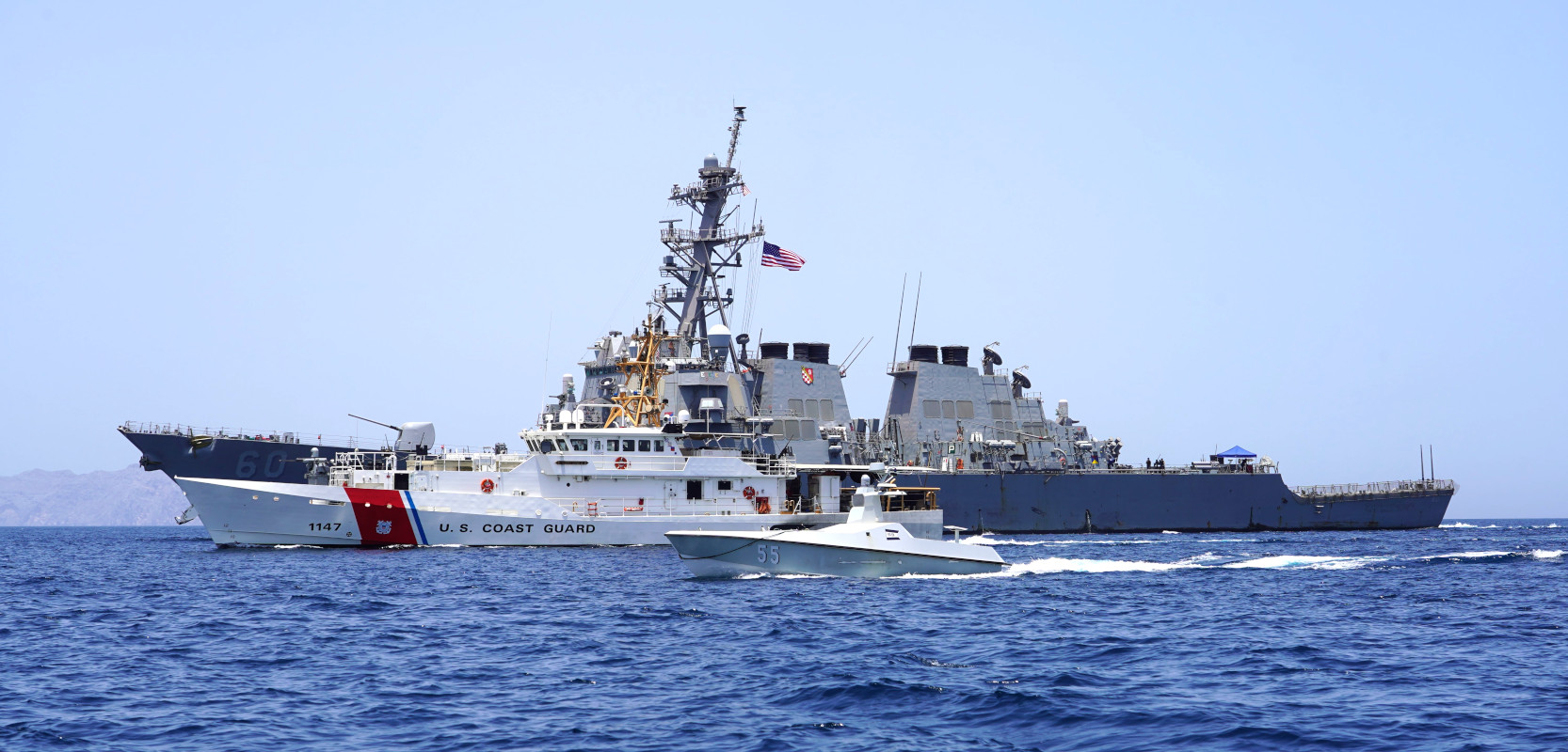 Drone Boat Leading Navy Ships In The Strait Of Hormuz A Sign Of Things ...