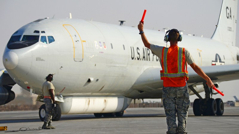 U.S. Air Force E-8 JSTARS Radar Jet Flies Rare Sortie Directly Over ...