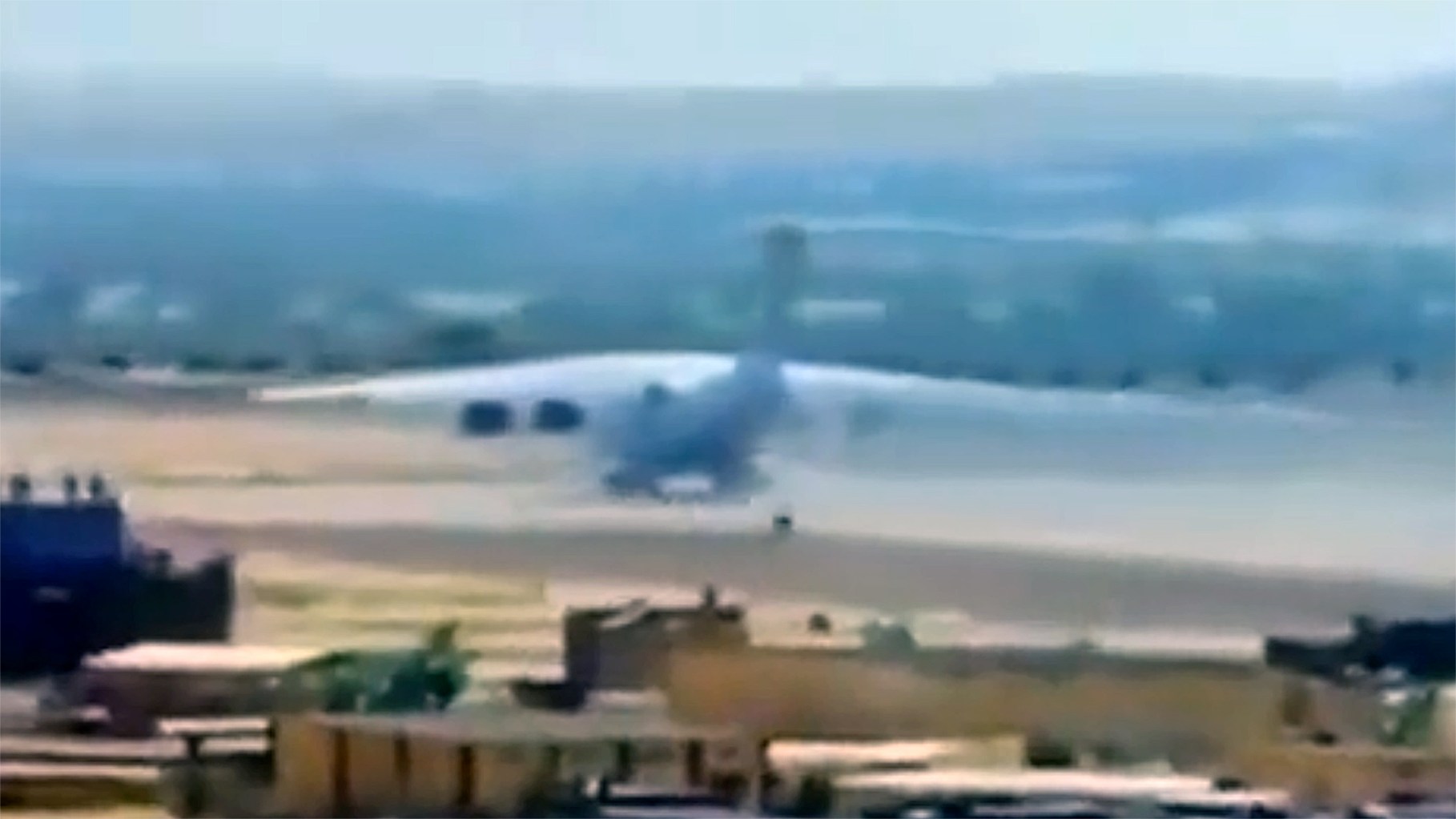 Il-76 Cargo Jet's Disastrous Landing In Mali Captured On Video