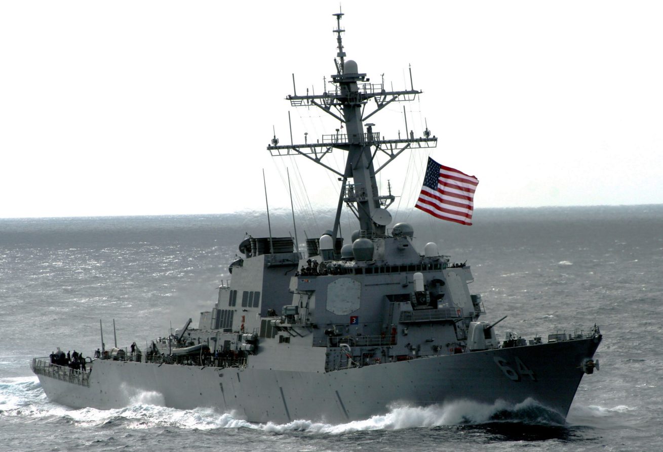 USS Carney's Red Sea Operations Highlight 5-inch Deck Gun's Anti-Air ...