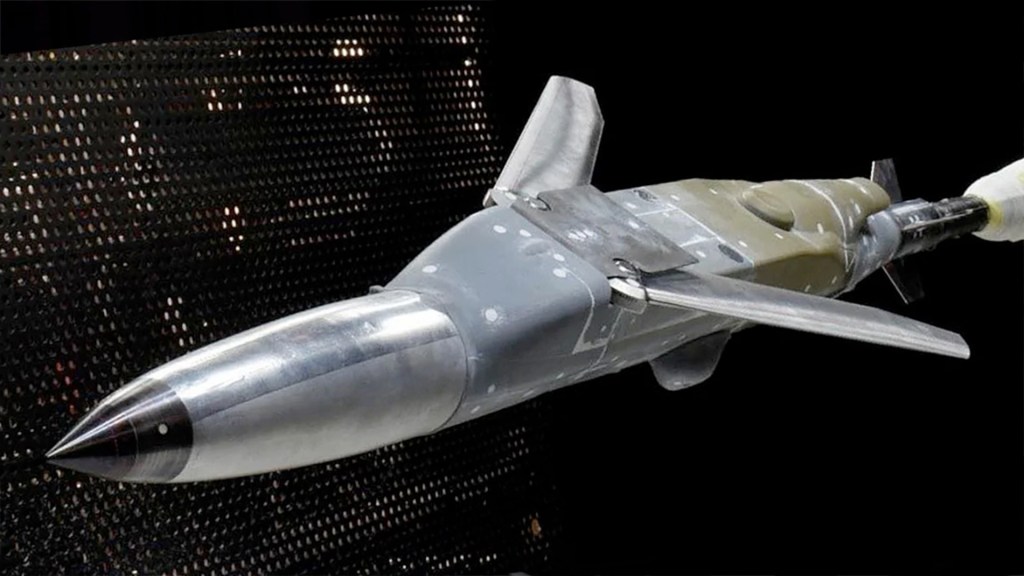 Air Force Close To Test Firing Low-Cost Cruise Missile As Work On ...
