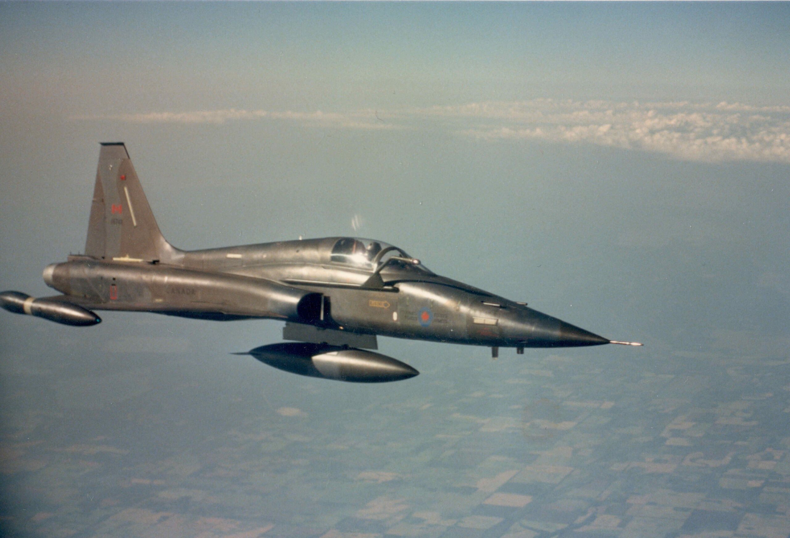 F-5 Pilot's Early Struggles Aerial Refueling The Underpowered Jet