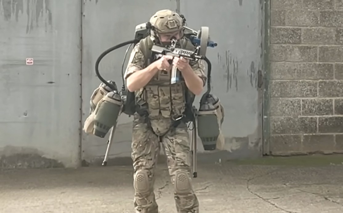 Jetpack Features Glock Autopistol Aimed By Moving Your Head