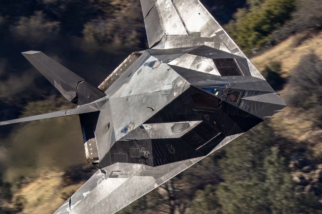 The Most Stunning F-117 Photos We've Seen Since Its 'Retirement'