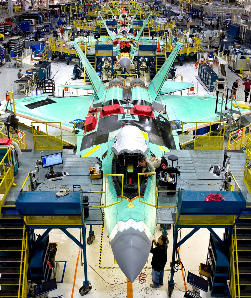 F-22 Spotted With New Stealth Wing Tanks, Infrared Sensor Pods