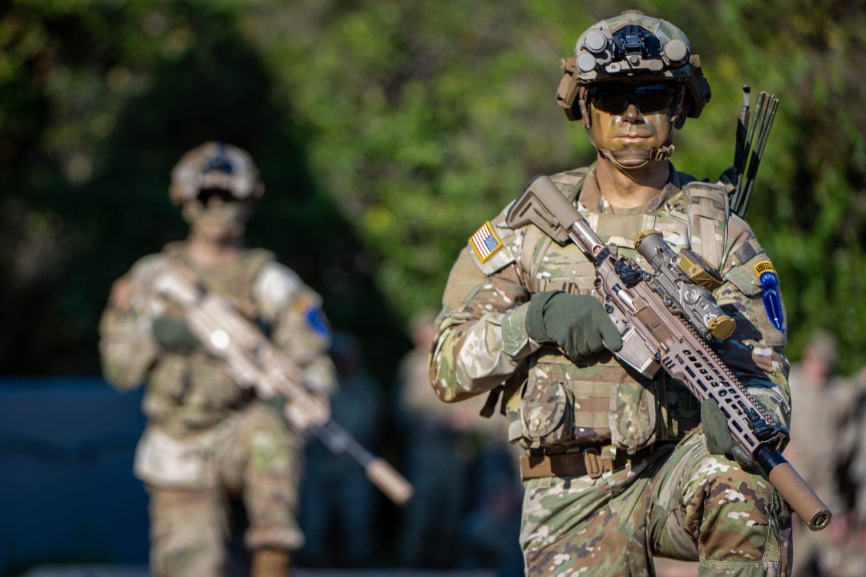 First U.S. Army Unit Just Received Long Awaited M4 And M249 Replacements