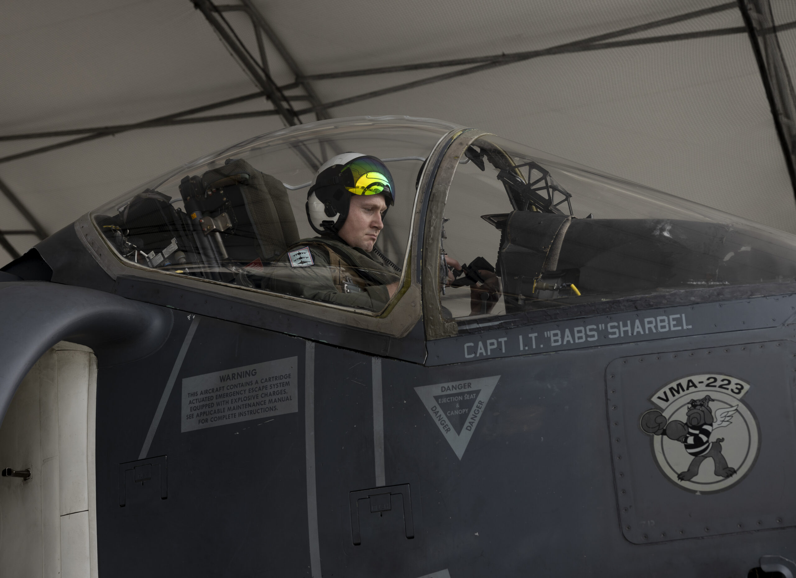 Last Marine Harrier Pilots Complete Training As AV-8B's End Draws Near