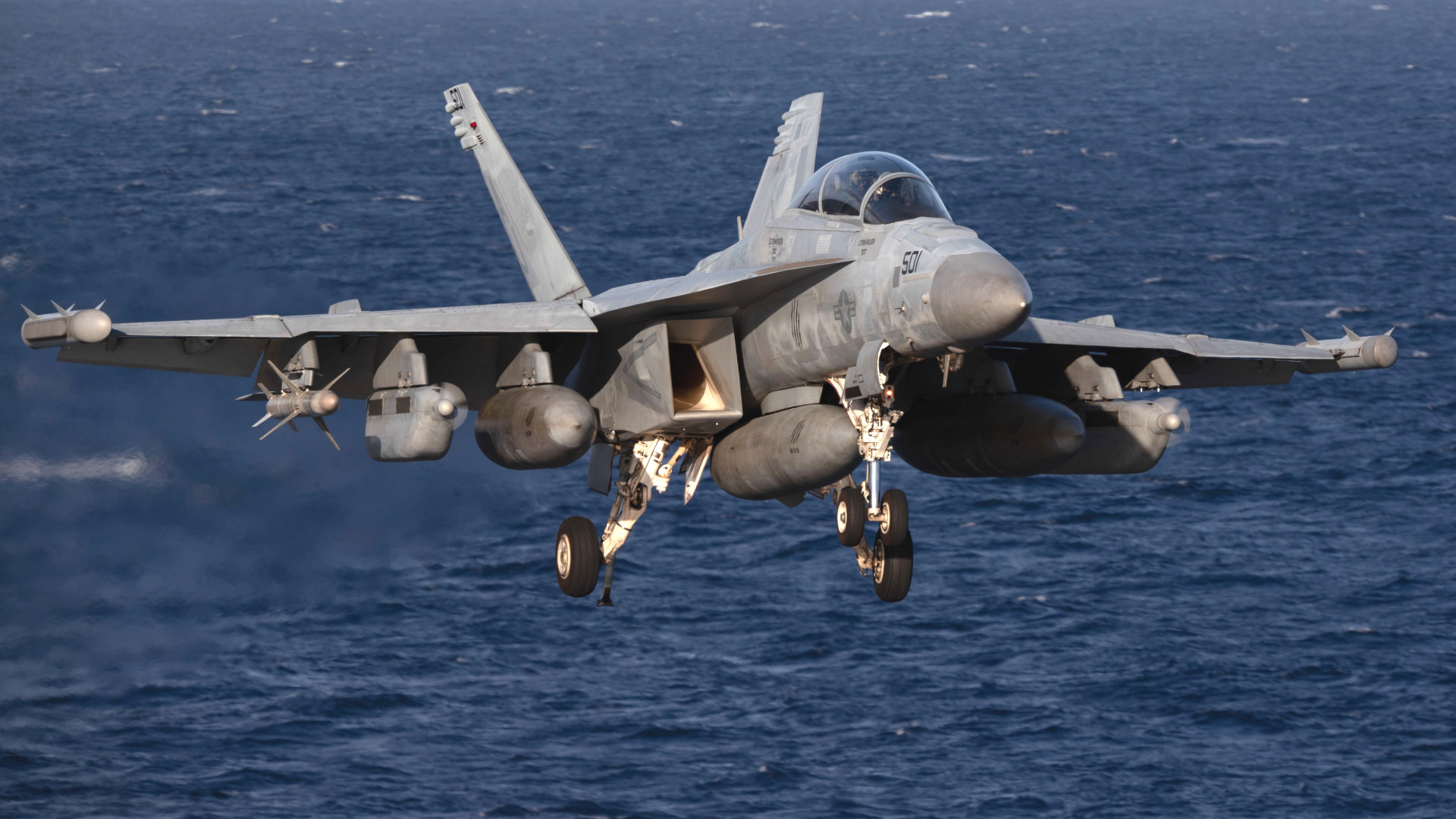 Navy EA-18G Growlers Get AIM-9X, Super Hornets Can Now Carry More Sidewinders