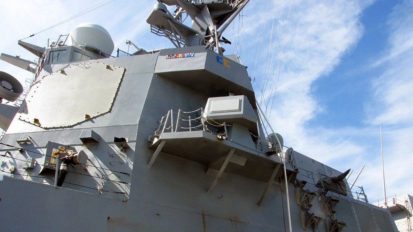 Rush Is On To Give Smaller And Older Navy Ships Advanced Electronic ...