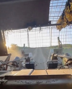 New Russian Turtle Tank With Cage-Like Armor Emerges On Ukrainian ...