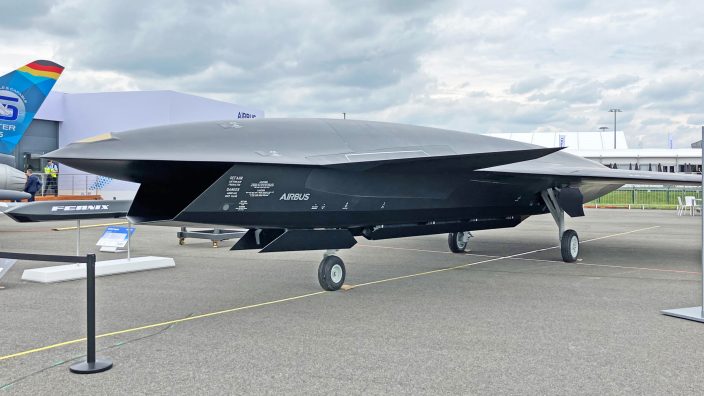 Stealthy Uncrewed Combat Air Vehicle To Work Alongside Future French ...