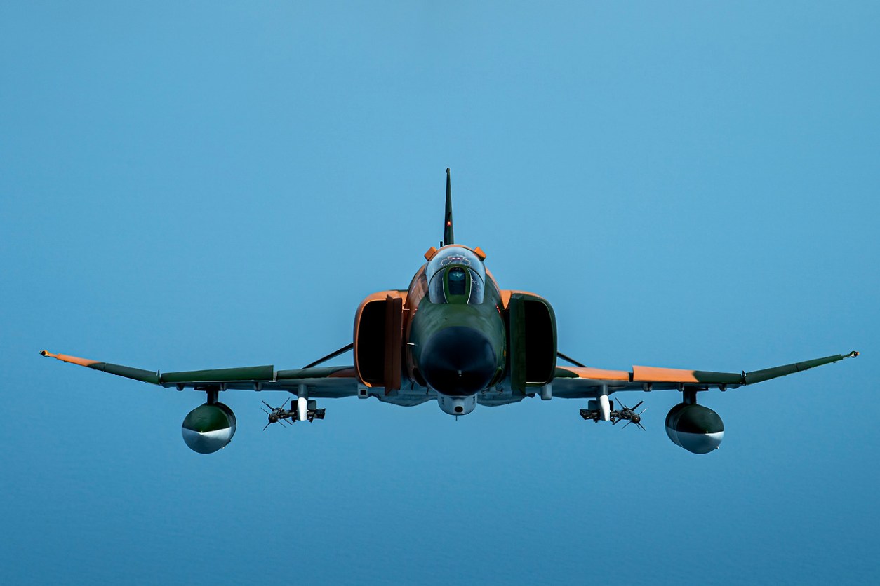 F-4 Phantom Vanishes Into Retirement After 55 Years Of South Korean Service