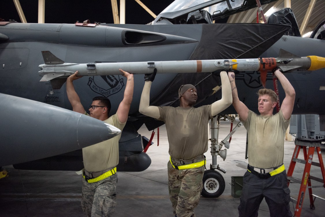 Air Force Looking For Cheap Air-To-Air Missile Half The Size Of AMRAAM
