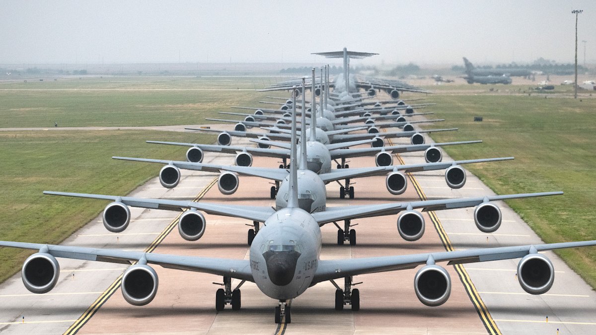 Built-In Counter-Drone Defenses Sought For Air Force Transports, Tankers