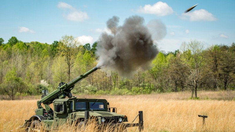 Army Tests Low-Recoil 155mm Howitzer Small Enough To Fit On The Back Of ...
