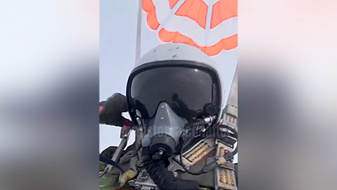 Russian Pilot Films His Flanker Falling Away After Ejecting During ...